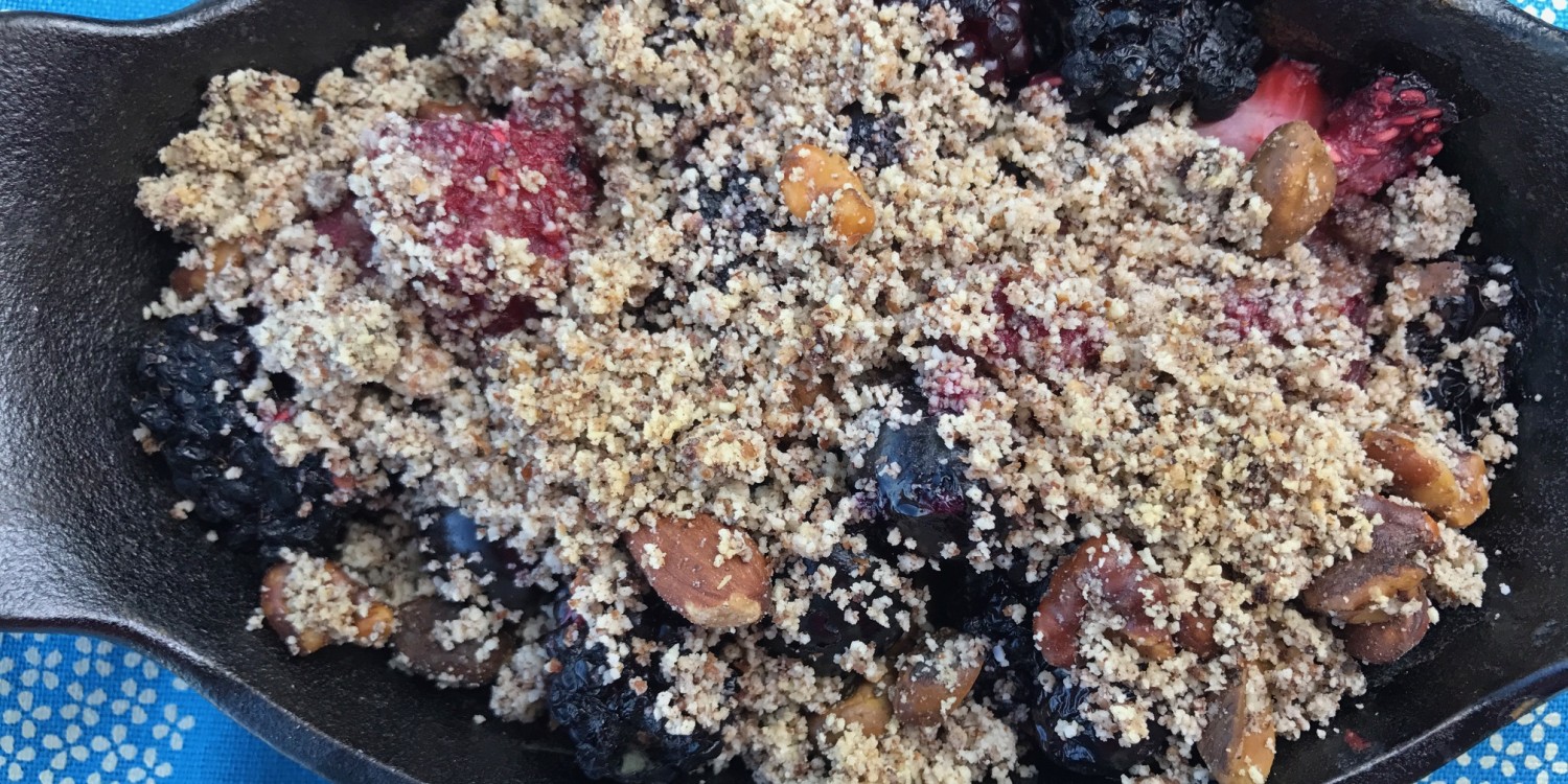 Nut & Berry Crumble - Veggiecurean