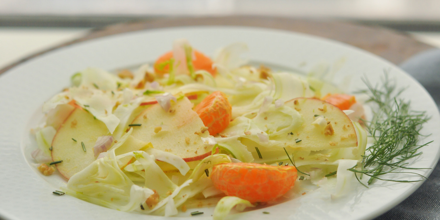 Apple Fennel Salad - Veggiecurean