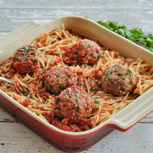 Vegan No-Meat Meatballs - Veggiecurean How to make vegan meatballs